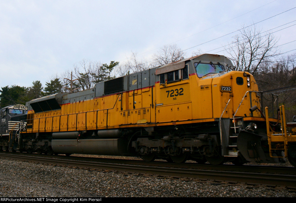 NS 7232